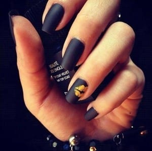 60 Simple Matte Nail art Designs for Beginners