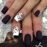 60 Simple Matte Nail art Designs for Beginners
